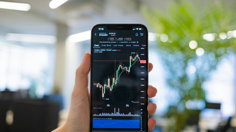 Markets brace for shifts shaping the global macroeconomic outlook ...